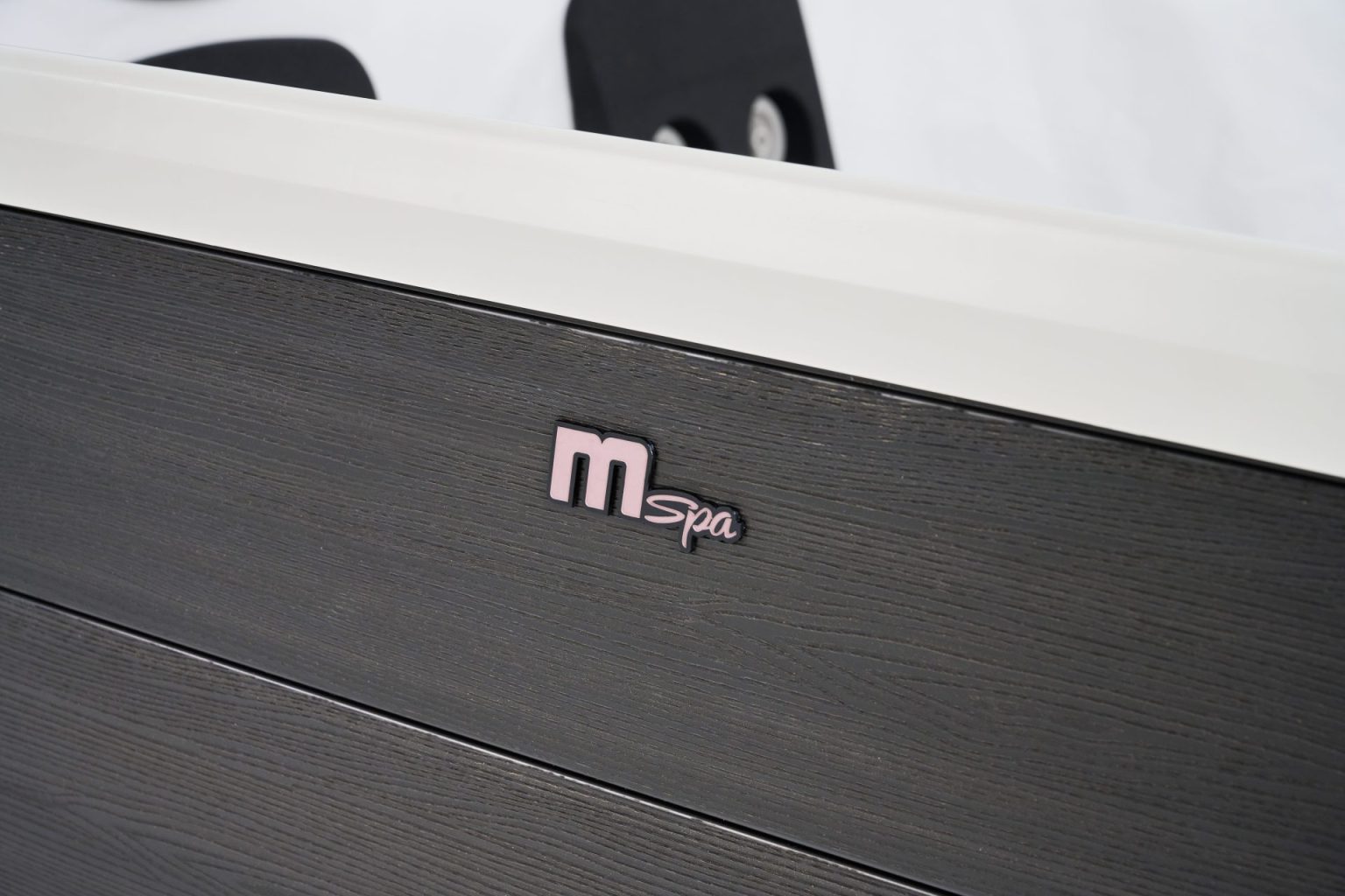 Rigid Spa – MSpa Hot Tubs